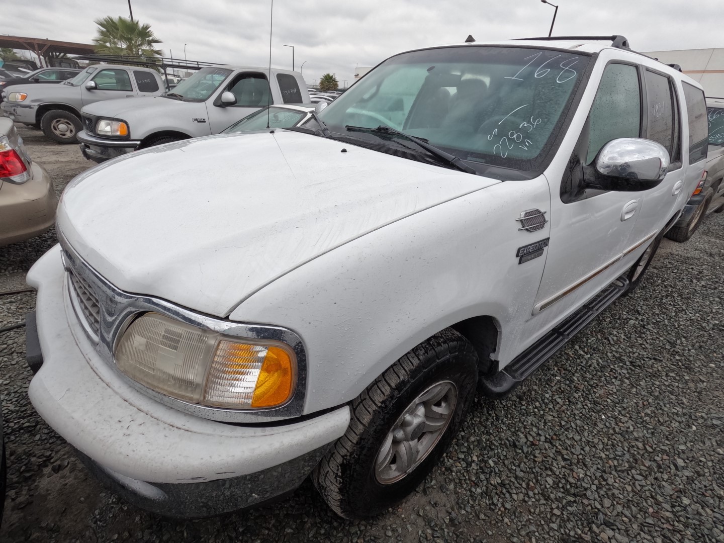 1998 FORD EXPEDITION | OtayAutoAuctions.com